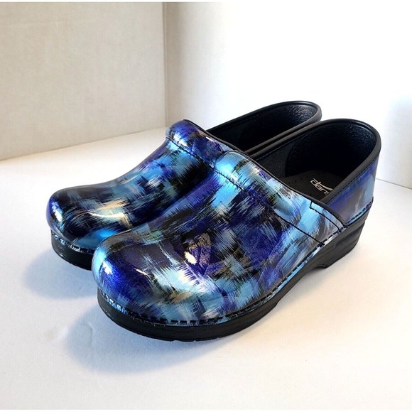 Dansko | Shoes | Dansko Professional Clog Patent Leather Size 38 Us 75 ...
